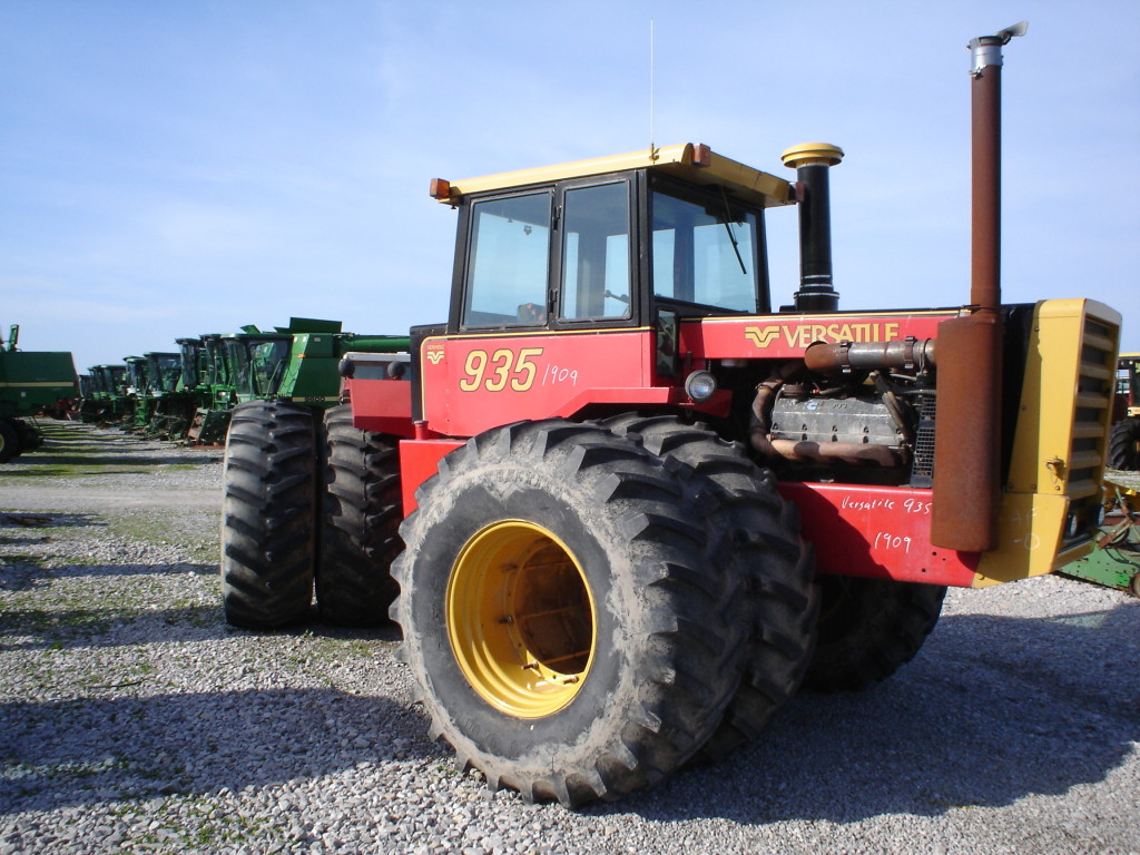 Versatile 935 | Cook Tractor Holdings Inc. Parts and Sales